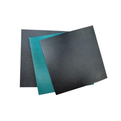 China 1mm HDPE Geomembrane for Fish Pond and Landfill Seepage Control Solution for sale