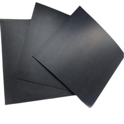 China Smooth HDPE Geomembrane Sheet 0.5-2mm Thickness 50-200m Length Anti-UV Pond Liner for sale