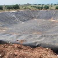 China HDPE Smooth Geomembrane 1-6m Width Acid Alkali Resistant for Fish Pond Liner for sale