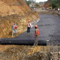 China HDPE Smooth Geomembrane 0.75mm-3mm Durable Anti-Seepage Liner for Fish Ponds for sale