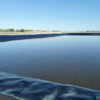 China Modern Design Geomembrane for Fish Ponds Smooth and Long-Lasting for sale
