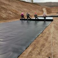 China 1mm HDPE Geomembrane Roll for Fish Farming 1m-8m Width UV Resistant for sale