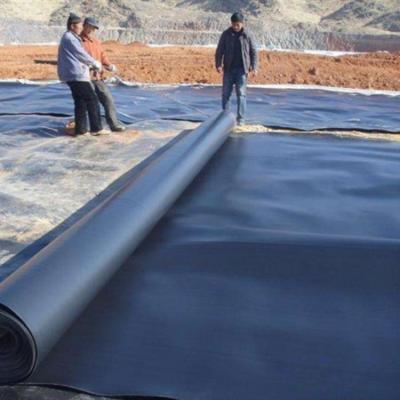 China Smooth Textured HDPE Geomembrane 1mm 1.5mm for Landfill Pond Liner for sale