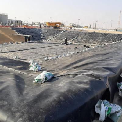 China 1.5mm HDPE Geomembrane Liner for Pond Lake Landfill Mining Dam Waterproof for sale