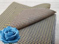 China 300 GSM Lightweight Wool Blend Suiting Fabric with 10% Wool, 70% Polyester, and 20% Rayon for sale