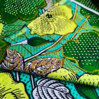 China Premium 100% Cotton African Wax Print Fabric with Vibrant Colors and 115cm Width for sale