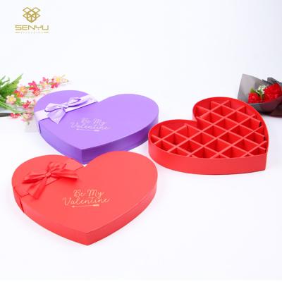 China 1200g Grey Cardboard Paper Heart Shaped Chocolate Box Packaging With Divider Insert for sale