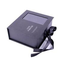 China Hot Sale Window Flower Box Luxury Center Parting Packaging Flower Boxes Wedding Gift Box for sale