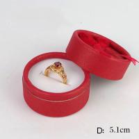 China Gift Small Round Jewelry Box UV Coating Or Varnishing Customized Packaging for sale