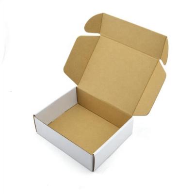 China White 3 Layer Corrugated Shipping Boxes Paper Cardboard Custom Printed for sale
