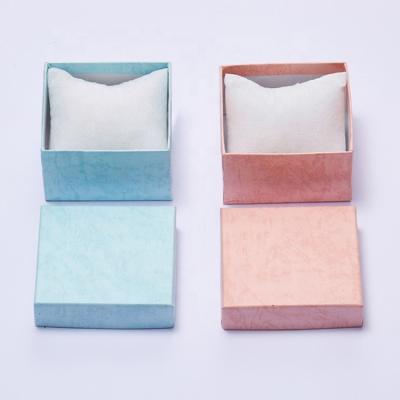 China Luxury Gift Bracelet Jewelry Box Luxury Packaging With Mini Pillow Recyclable for sale