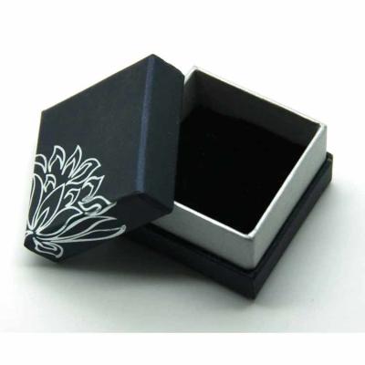 China Luxury Paper Kraft Jewelry Gift Boxes Jewelry Boxes with Lid Custom Logo for sale