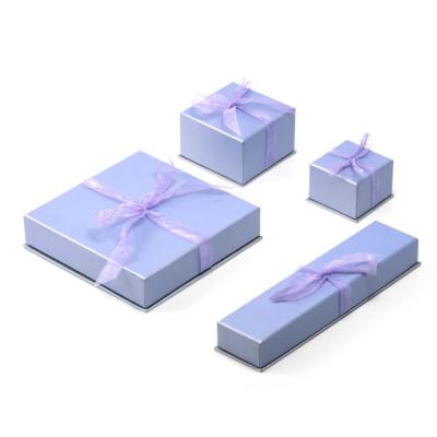 China Cylinder Gift Luxury Jewelry Box Packaging With Logo Square Shape Custom Size for sale