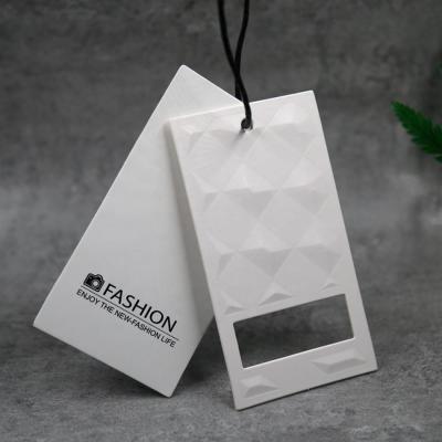China Custom Garment Clothing Hang Tag Paper Card Printing Recycled Materials for sale