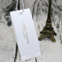 China Custom Clothing T Shirt Hang Tags White Color Fashionable Square Shape for sale