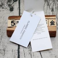 China Custom Clothing T Shirt Hang Tags White Color Fashionable Square Shape for sale