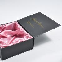 China Ribbon Closure Flap Gift Box for essential oil for sale