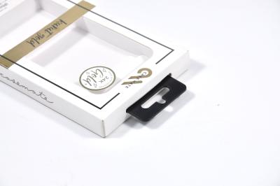 China Matt Lamination Kraft Paper Cell Phone Case Packaging for sale