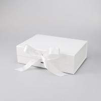 China Handmade Paper Box Packaging 600gsm Bow Packaging Box for sale