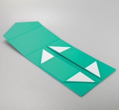 China Offset Printing CMYK Color Foldable Gift Box For Product Packaging for sale