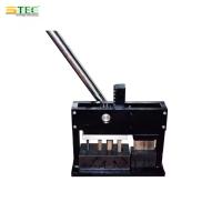 China Manual Steel Venetain Blind Machine Headrails Bottom Rails Cutting Punching Machine for sale