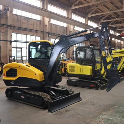 China Saving Energy Mini Backhoe Excavator 4 Ton 34kw Color Customized for sale