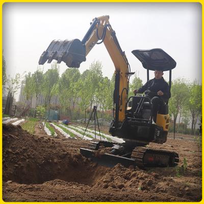 China Water Cooling Mini Crawler Excavator 20kw 2T With Three Cylinder for sale