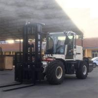 China Customized Off Road Forklift 42KW 3500kg Construction Fork Lift for sale