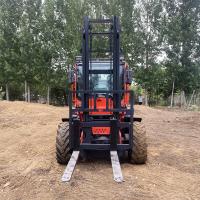 China Rough Terrain Telescopic Off Road Forklift 3m Small for sale