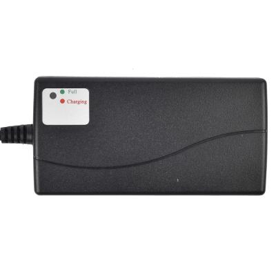 China Aluminum Alloy Automatic 12v Lead Acid Battery Charger 2000mA 30W for sale