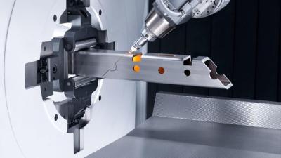 China Single Chuck Tube Laser Cutting Machine with 1000W-3000W Laser and cypcut software for sale
