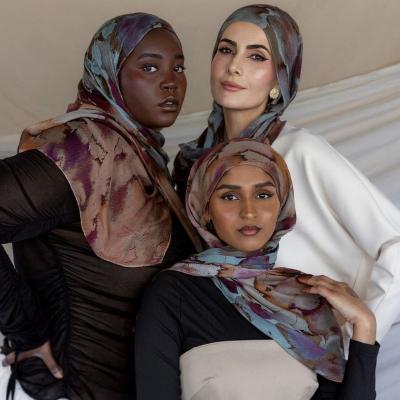 China Wholesale Large Pearl Chiffon Long Women Abaya Printed Shawl Scarf Chiffon Hijab for sale