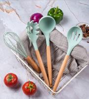 China 12 Piece Silicone Kitchen Utensil Set with Wooden Handles Heat Resistant to 446°F BPA Free for sale