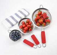 China Stainless Steel Fine Mesh Strainers Set of 3 with Non-Slip Handles 3.2 4.7 7 Inch for sale