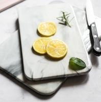 China 1360g Natural Marble Kitchen Chopping Board FDA Approved 30x19.8cm Serving Tray for sale