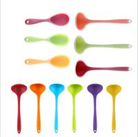 China Food Grade Silicone Collapsible Funnel Set 4 Pack Heat Resistant -40°C to 250°C Kitchen Tool for sale