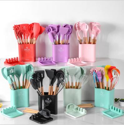 China Food Grade Silicone Collapsible Funnel Set 4 Pcs Heat Resistant -40°C to 250°C Kitchen Tool for sale