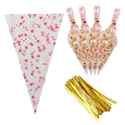 China Transparent Customizable Size Cone Bags with Gravure Printing and OPP Material for Sweet Treats for sale