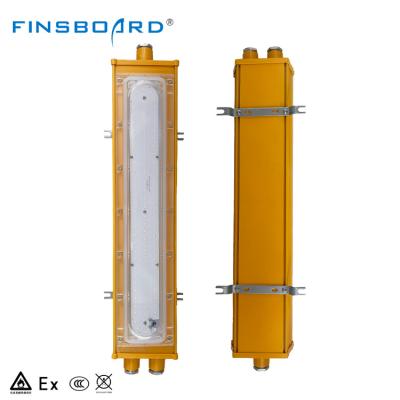 China IP65 Waterproof Ra80 CRI LED Explosion Proof Linear Light with Die-cast Fin Cooling for Hazardous Locations for sale