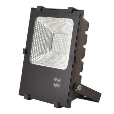 China 50W RGB LED Flood Light with IP65 Waterproof Rating for Outdoor and Stage Lighting for sale
