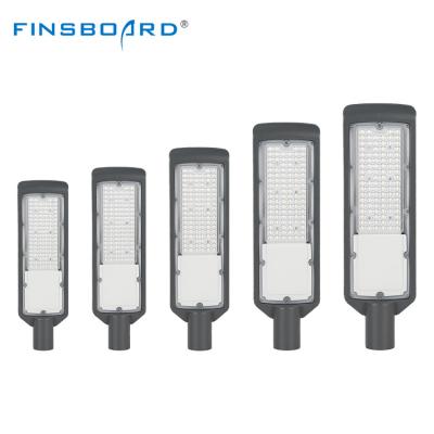 China IP66 Waterproof LED Street Light with 125lm/w Lamp Luminous Efficiency and AC 85-265V Input Voltage for Outdoor Highway Lighting for sale