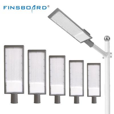 China IP66 Waterproof Die-Cast Aluminum LED Street Light with 3000-6500K Color Temperature for Highway Lighting for sale