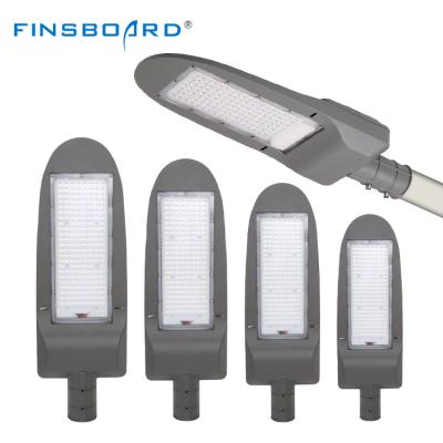 China IP66 Waterproof LED Street Light with 3000-6500K Color Temperature and High Lumens Output for Outdoor Highway Lighting for sale