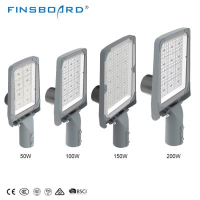China IP67 Waterproof Die-Cast Aluminum LED Street Light with 50W-300W Power Range for Highway Lighting for sale