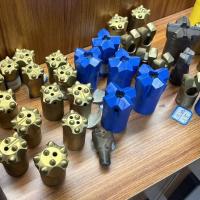 China 7 11 Degree Tapered Button Drill Bits Threaded Buttons Hard Rock Drilling Bit for sale