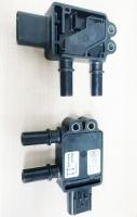 China Pressure Sensor 6520-81-1010 For PC200-10  PC350-10 Engines  6D107  6D125 for sale