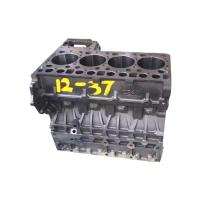 China Cylinder Block Engine V2403 for Excavator KX121-3 KX161-3 U45ST U45S U45-3 U45-3S for sale