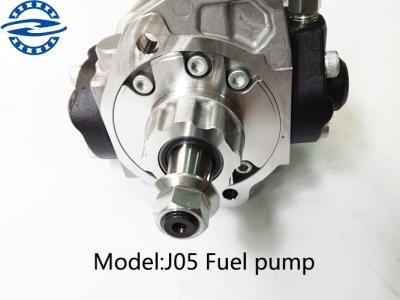 China J05 Engine Electric Injection Fuel Pump 22100-E0030 For Excavator Silver Color for sale