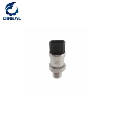 China Excavator Spare Parts High Pressure Sensor LC52S00015P1 SK200-8 for sale