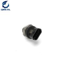 China SK130-8 SK140-8 D04FR Common Rail Pressure Sensor VA32G6109100 VA32G6109101 32G61-09100 32G61-09101 0281006364 for sale